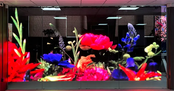 メッシュ型LEDビジョンRiddle R シリーズ | LEDビジョンのことなら株式会社オール